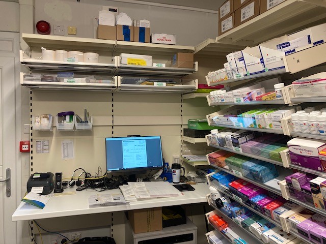 Vet Shelving - Modular Designs » Inov8 Medical